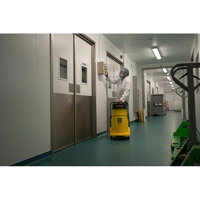 Numatic H-Class Twin Motor HZD900 110V Hazardous Vacuum Cleaner from ...